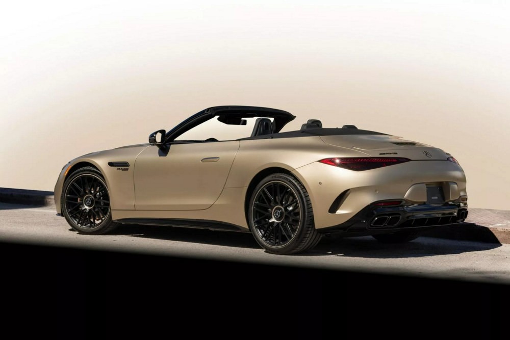 Mercedes-AMG SL63 Golden Coast Is Limited to Just 100 Units